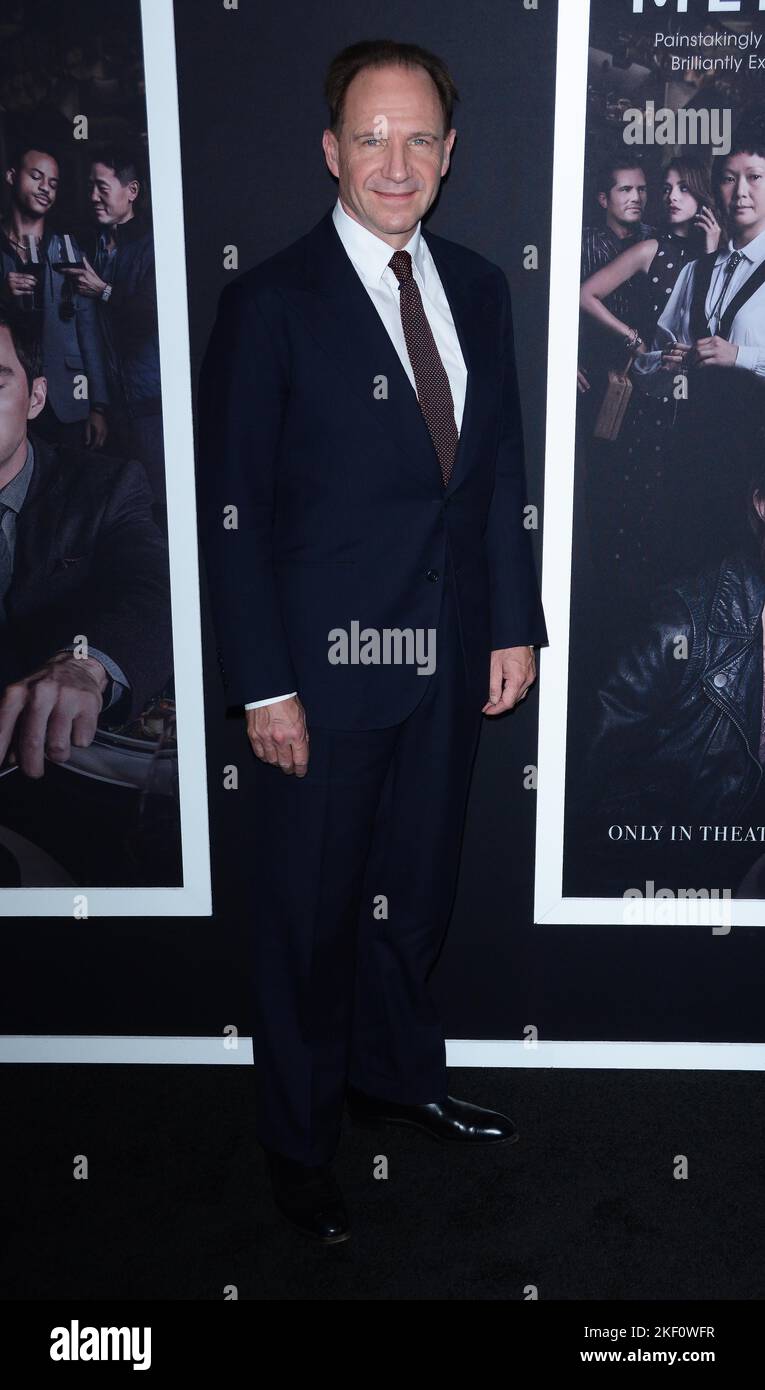 Ralph fiennes the menu hi-res stock photography and images - Alamy