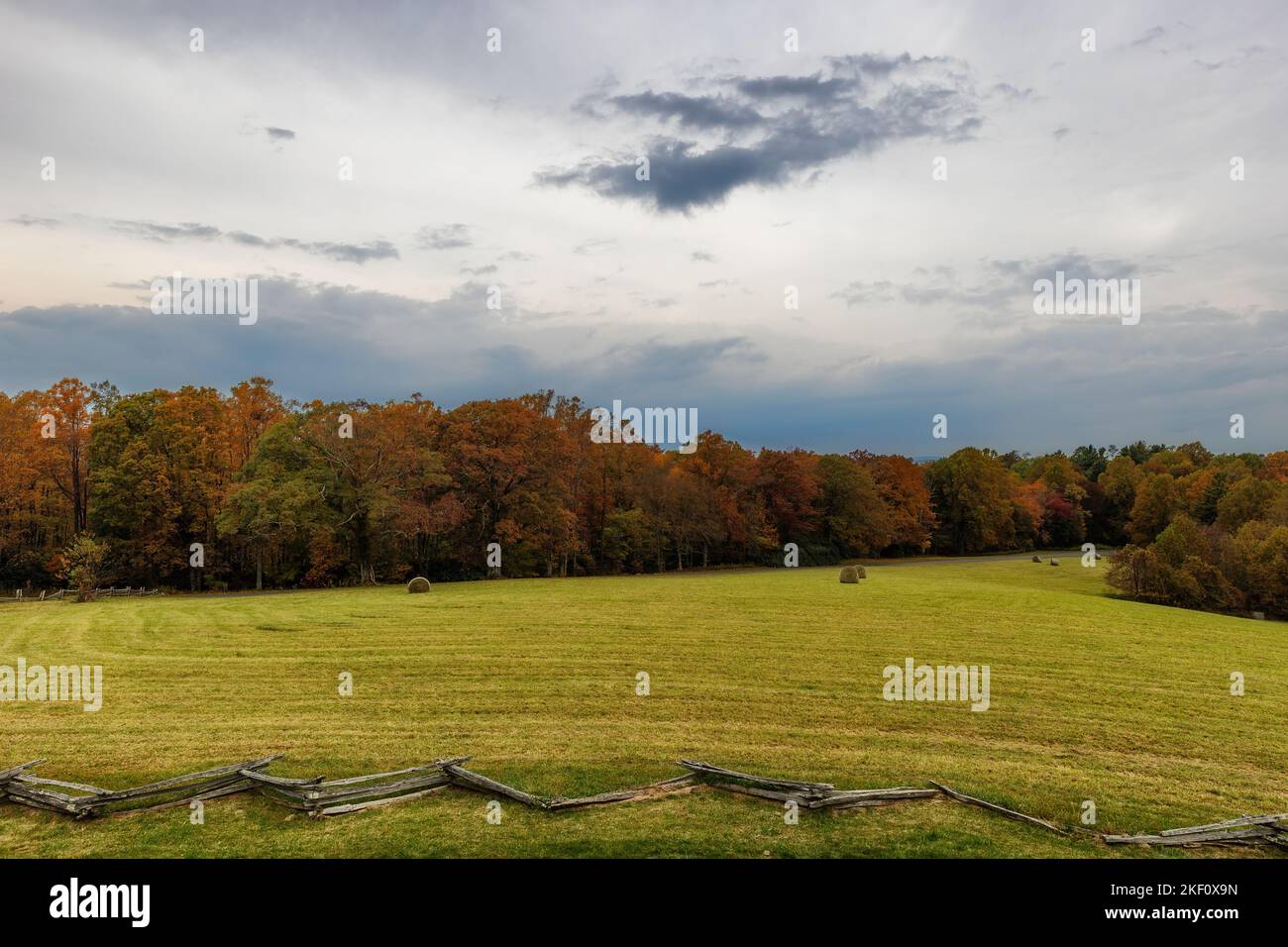 Autumn landscapes along the Blue Ridge Parkway in Virginia, USA Stock ...