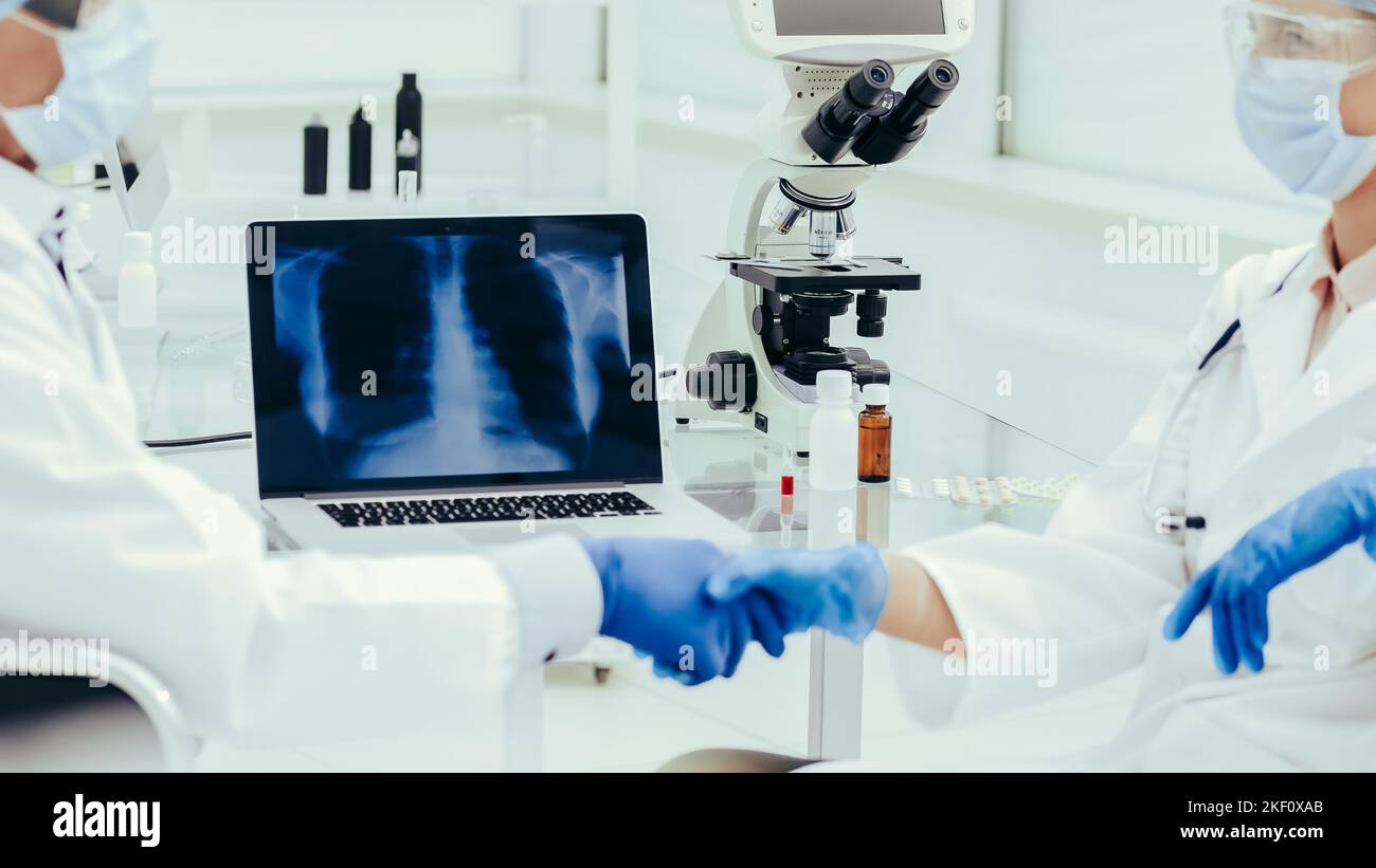 x-ray of the lungs on a laptop screen in the lab Stock Photo - Alamy