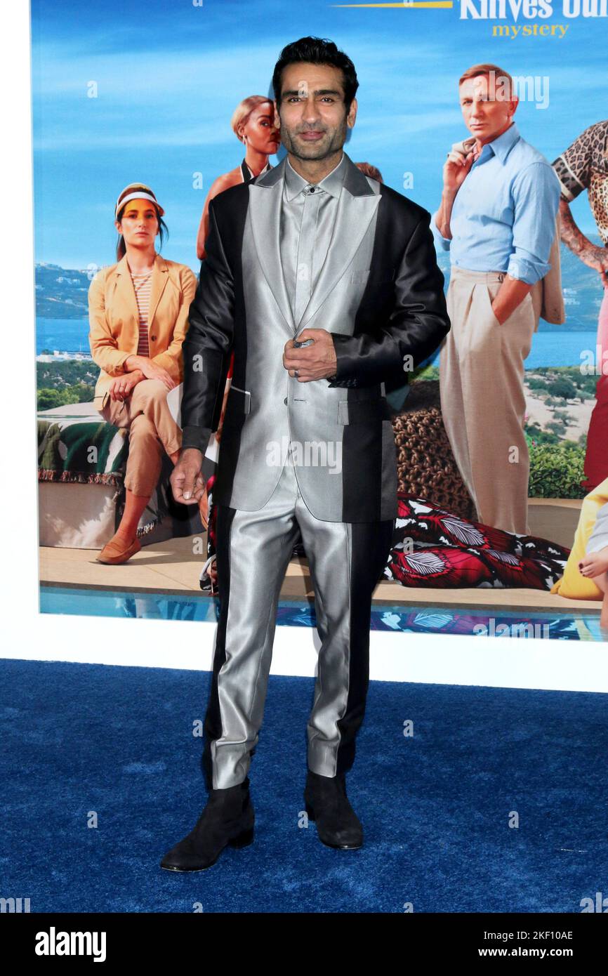 November 14, 2022, Los Angeles, CA, USA: LOS ANGELES - NOV 14: Kumail ...