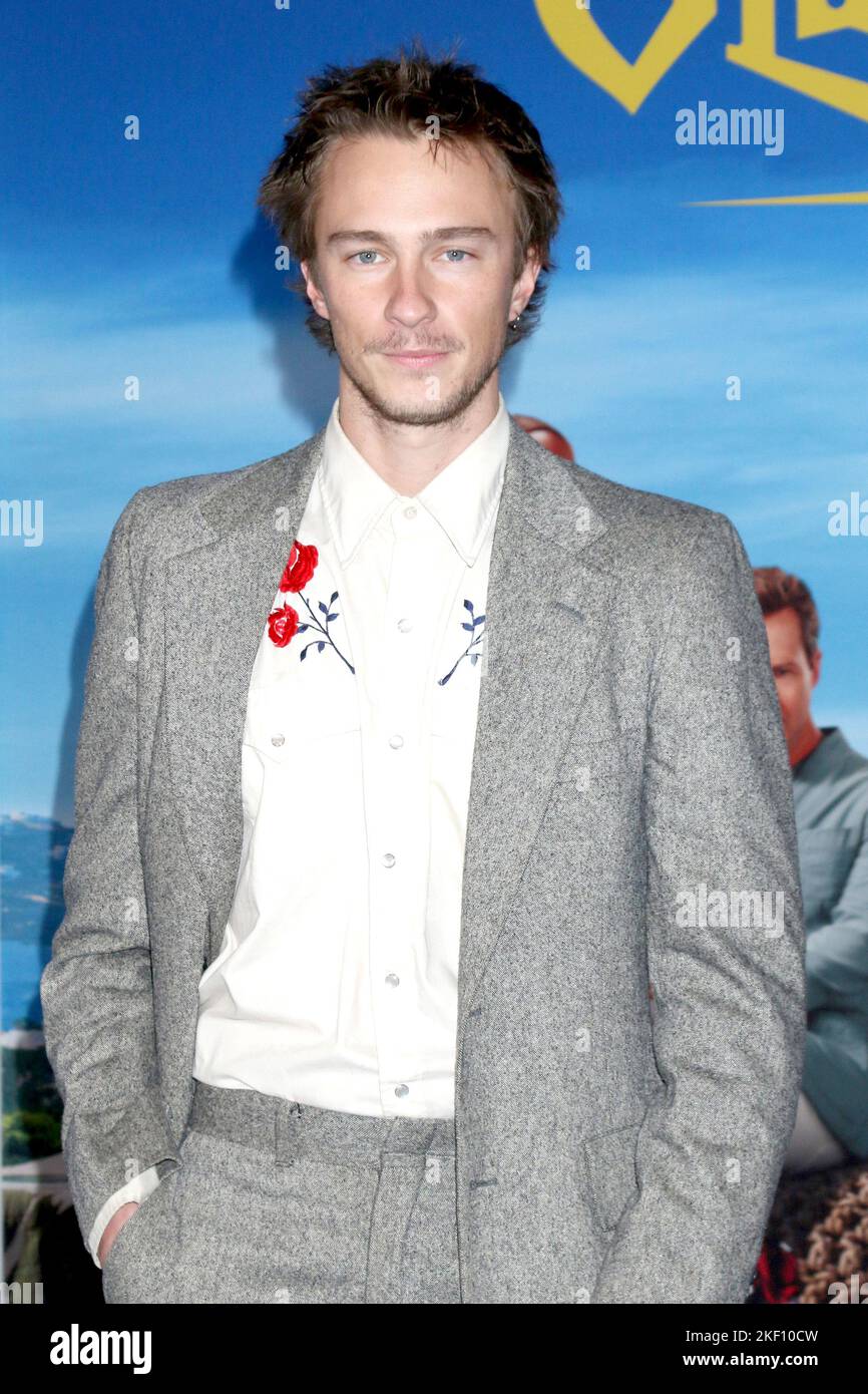 November 14, 2022, Los Angeles, CA, USA: LOS ANGELES - NOV 14: Drew ...