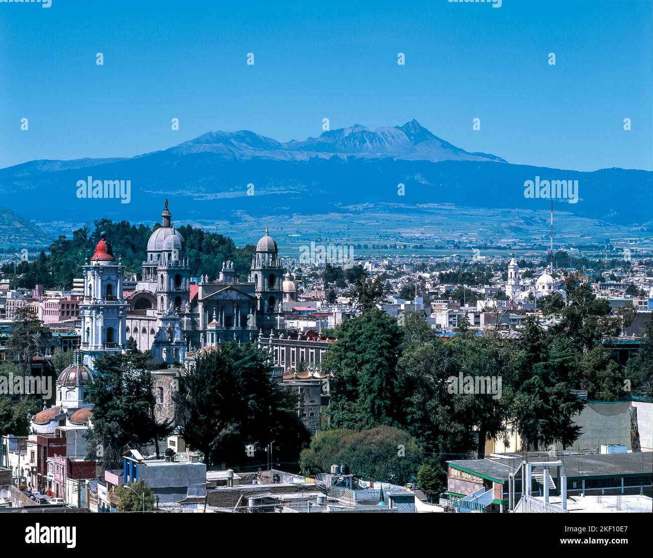 Mexican volcano hi-res stock photography and images - Alamy