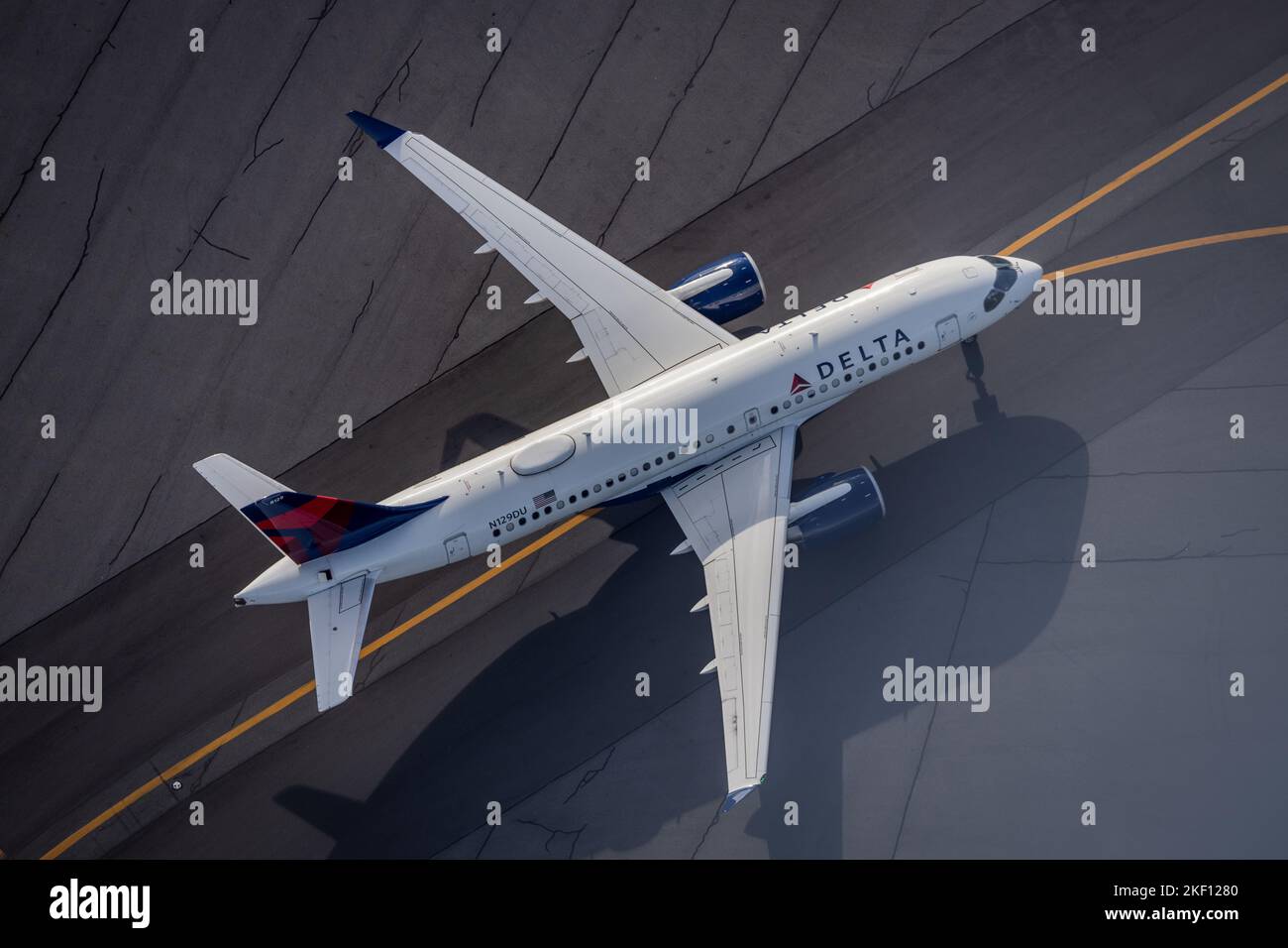 A Delta Airlines plane leading to Boston's Logan airport Stock Photo ...