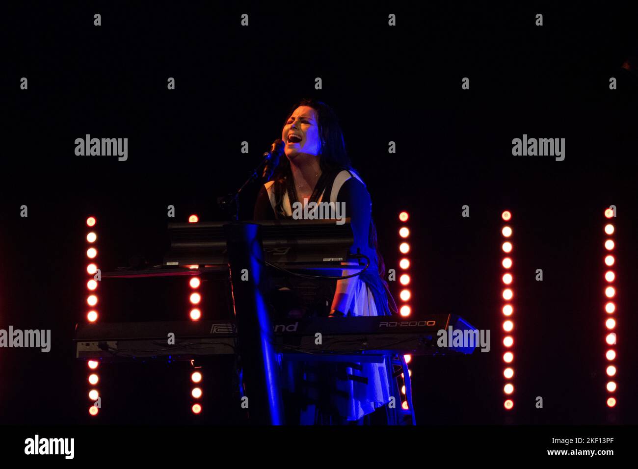 Emma anzai evanescence bassist hi-res stock photography and images - Alamy