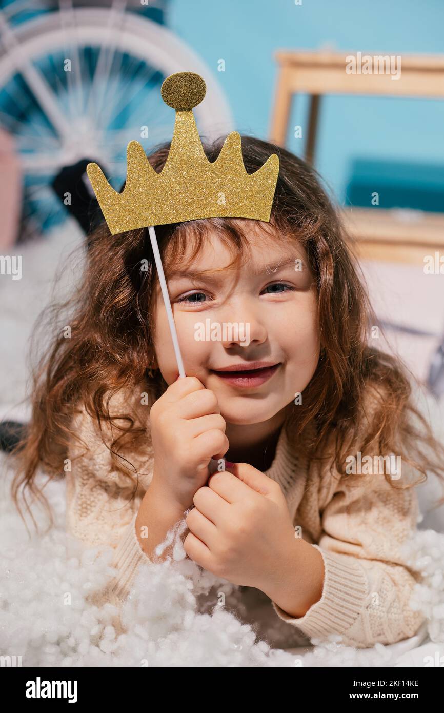 Golden belly hi-res stock photography and images - Alamy