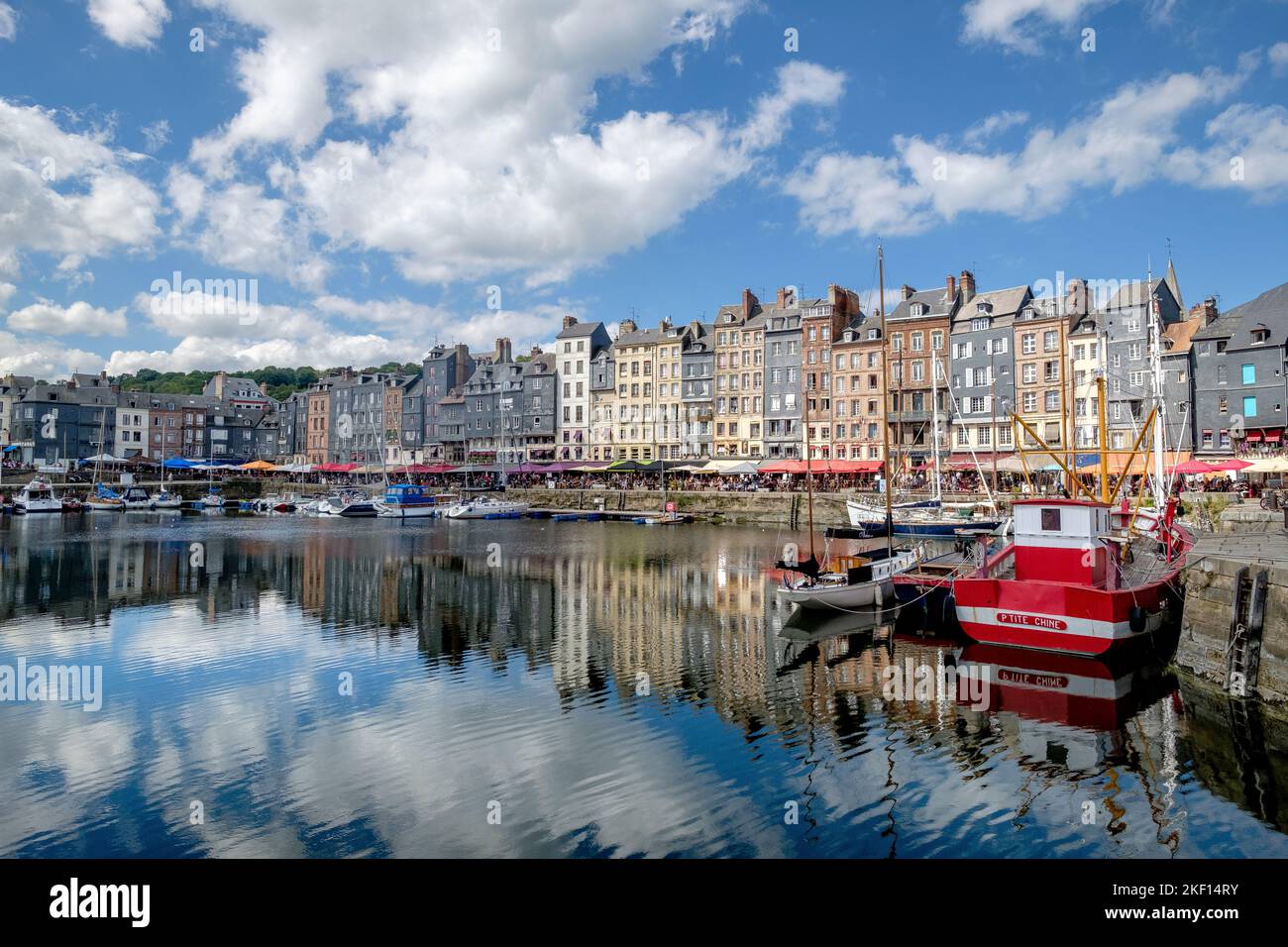 Honfleur harbour port hi-res stock photography and images - Alamy