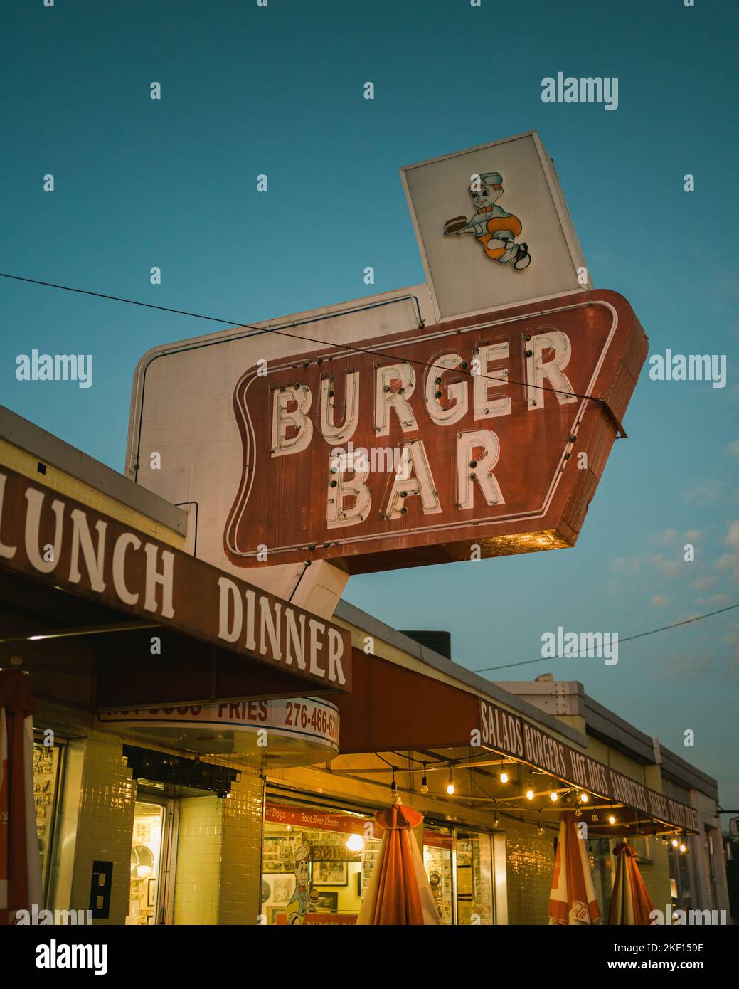 Burger Bar vintage sign, Bristol, Virginia Stock Photo - Alamy