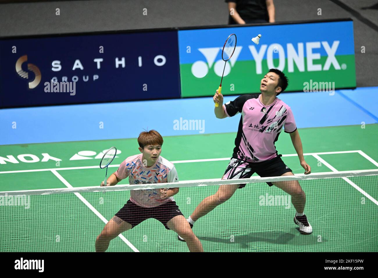 Sydney, Australia. 15th Nov, 2022. Lin Wan Ching (L) and Lee Yang (R ...