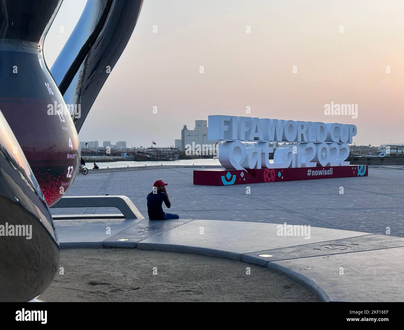 Fifa World Cup Qatar 2022 Official Countdown Clock Doha Corniche Qatar