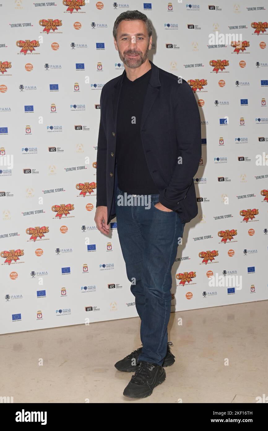Raoul Bova attends the photocall of the movie "The Christmas Show" at ...