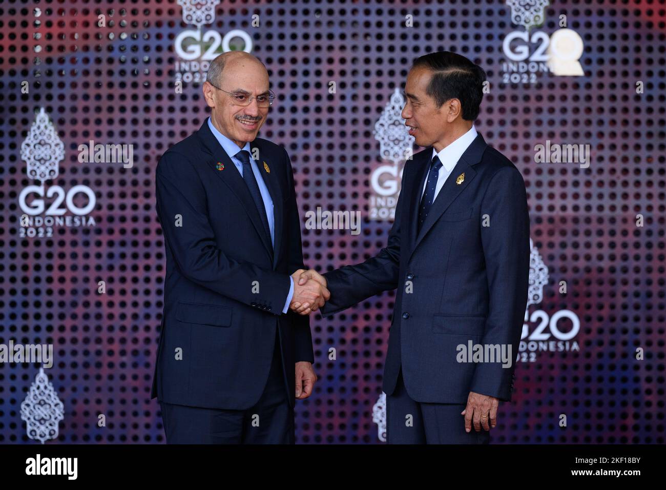 Islamic Development Bank president Muhammad Sulaiman Al Jasser (left ...