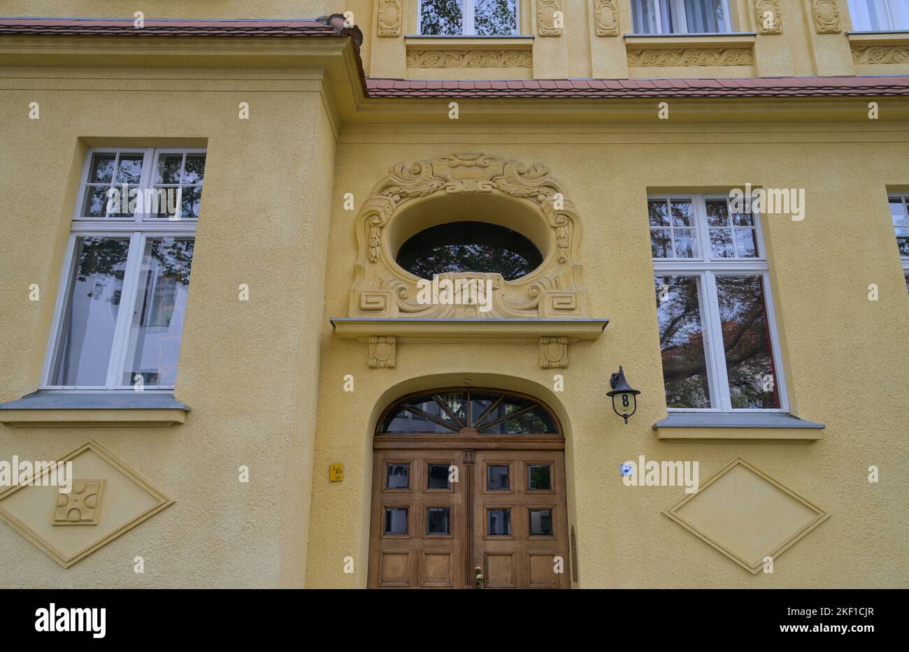 Deutsche fenster hi-res stock photography and images - Alamy