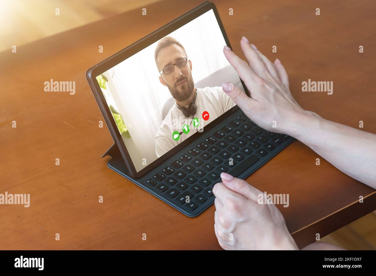 Ask general practitioner online, video call consultation, patient and ...