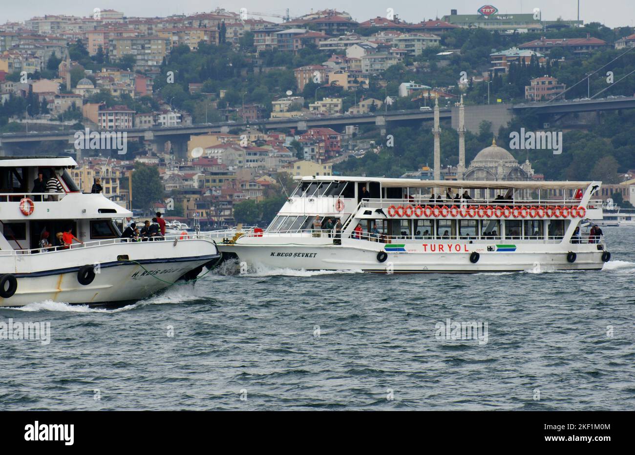 Bosphorus and Historical Houses - TURKEY Stock Photo - Alamy