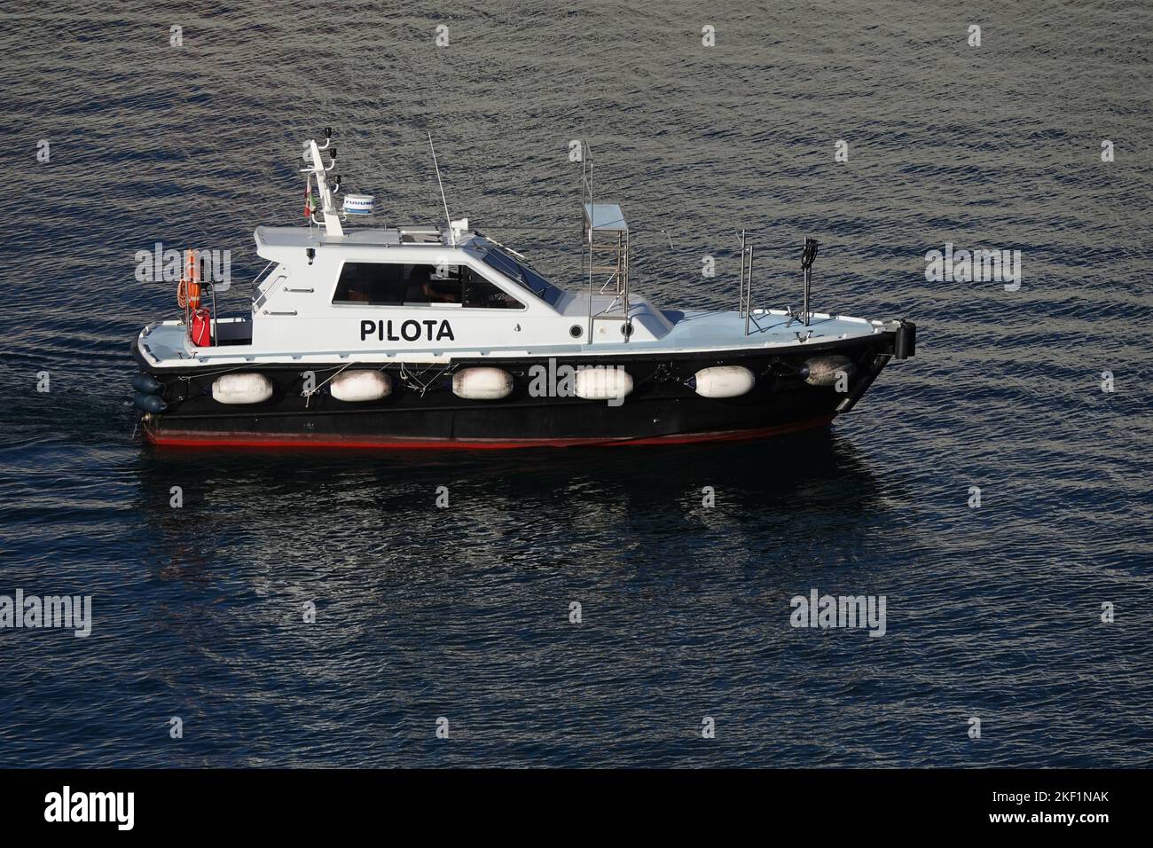 Large boat marina service hi-res stock photography and images - Alamy