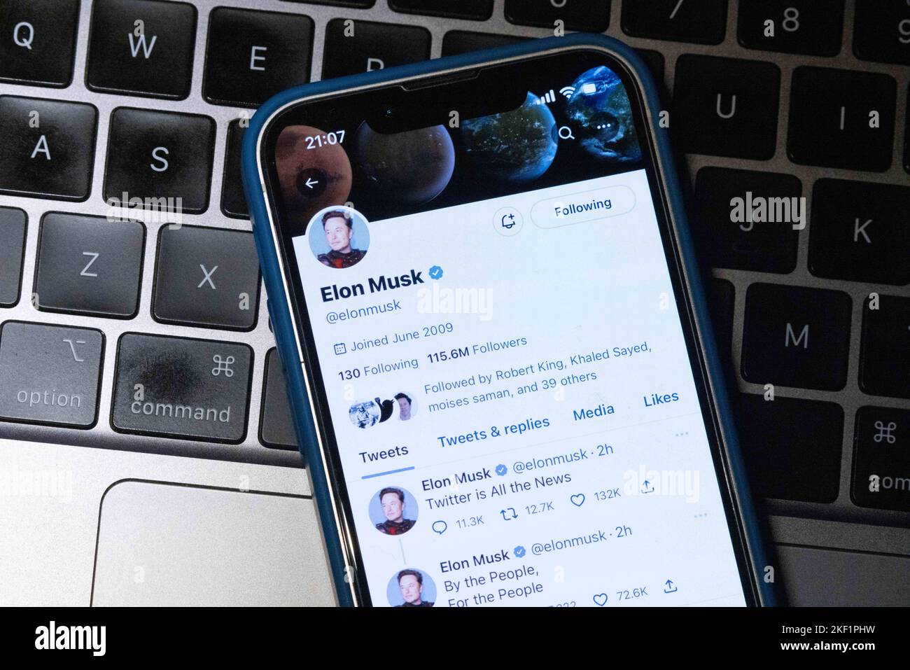 Japan. 15th Nov, 2022. In this photo illustration, Elon Musk's Twitter ...