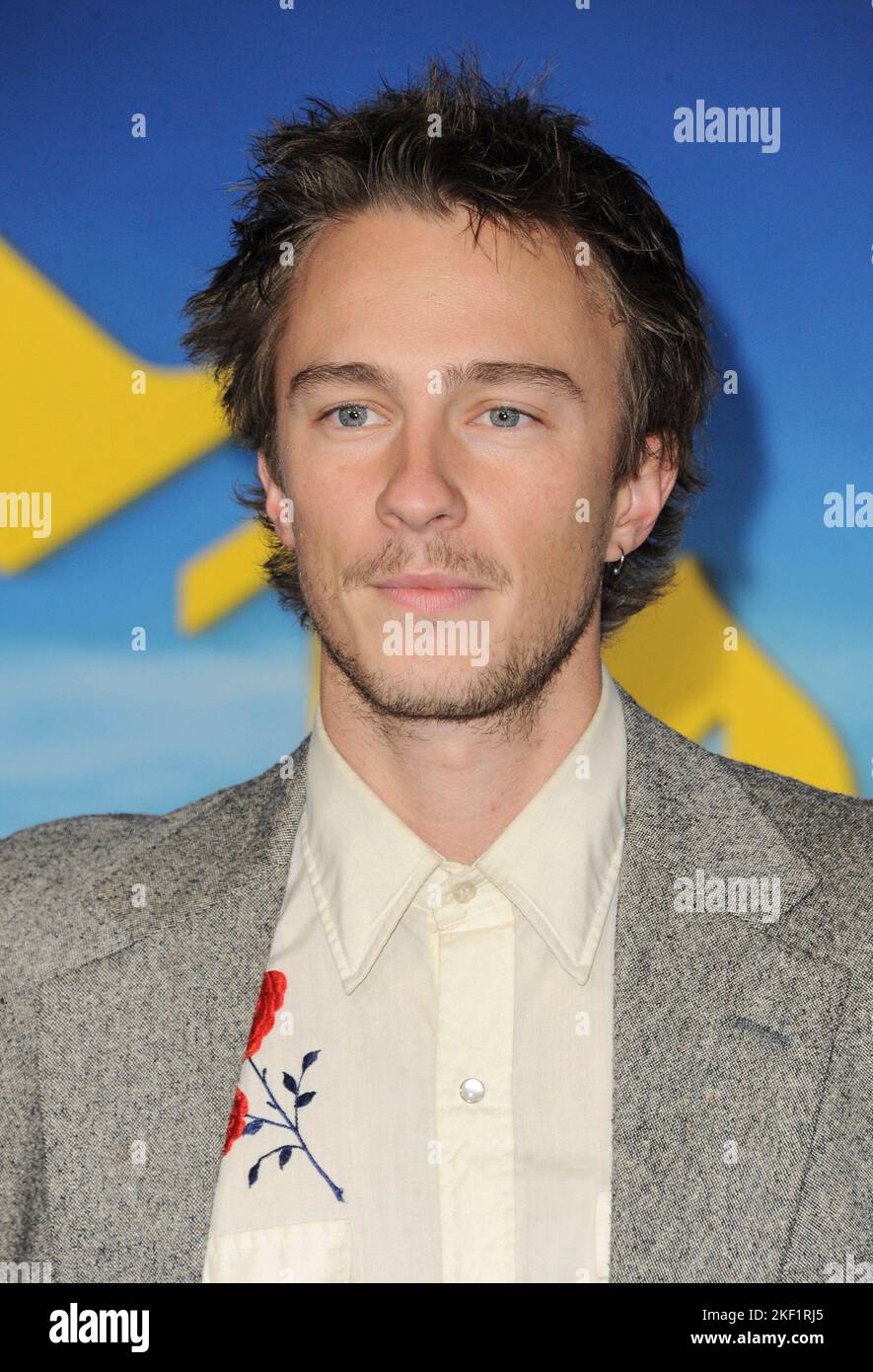 Los Angeles, CA. 14th Nov, 2022. Drew Starkey at arrivals for GLASS ...