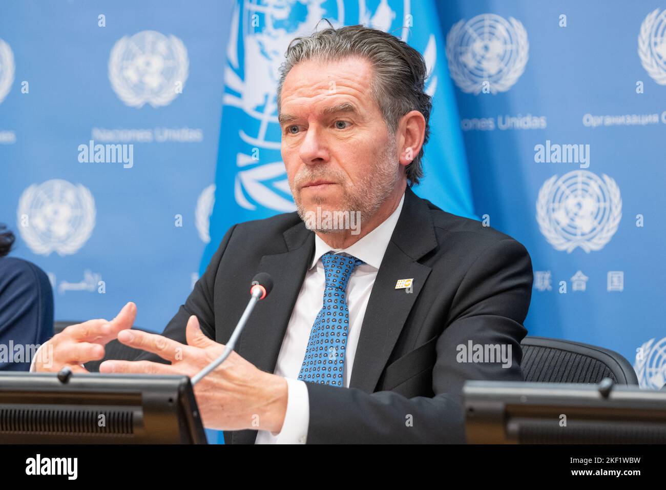 Ib Petersen attends alone with Maria-Francesca Spatolisano and John ...