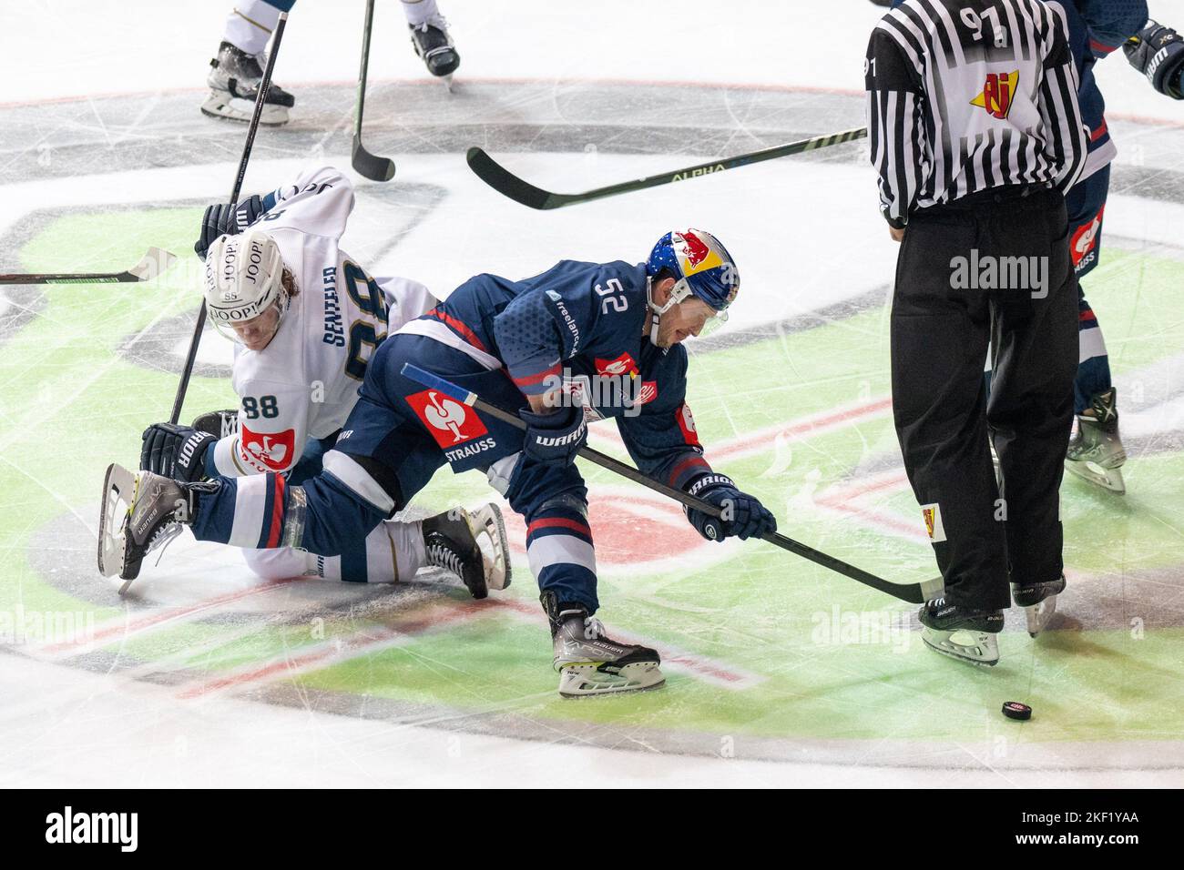 Munich, Germany. 15th Nov, 2022. Ice hockey: Champions League, EHC Red ...