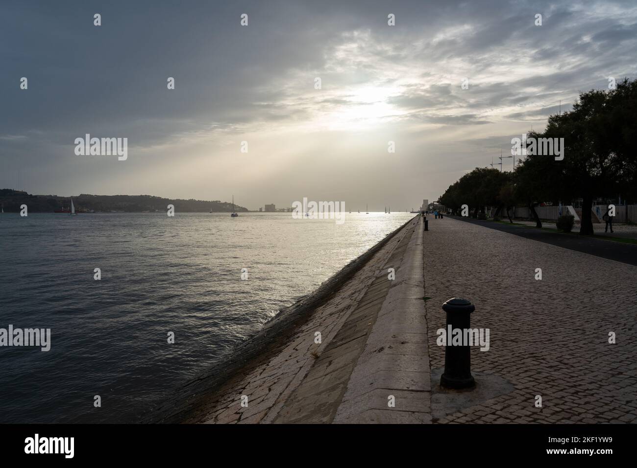 A storm approaching from the Atlantic viewed from the Tejo Promenade ...