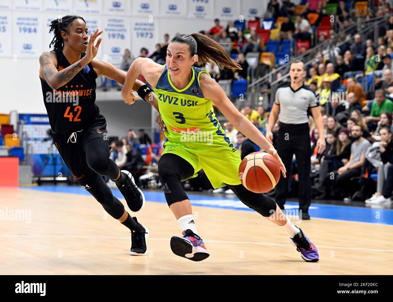 Usk praha vs ccc polkowice hi-res stock photography and images - Alamy