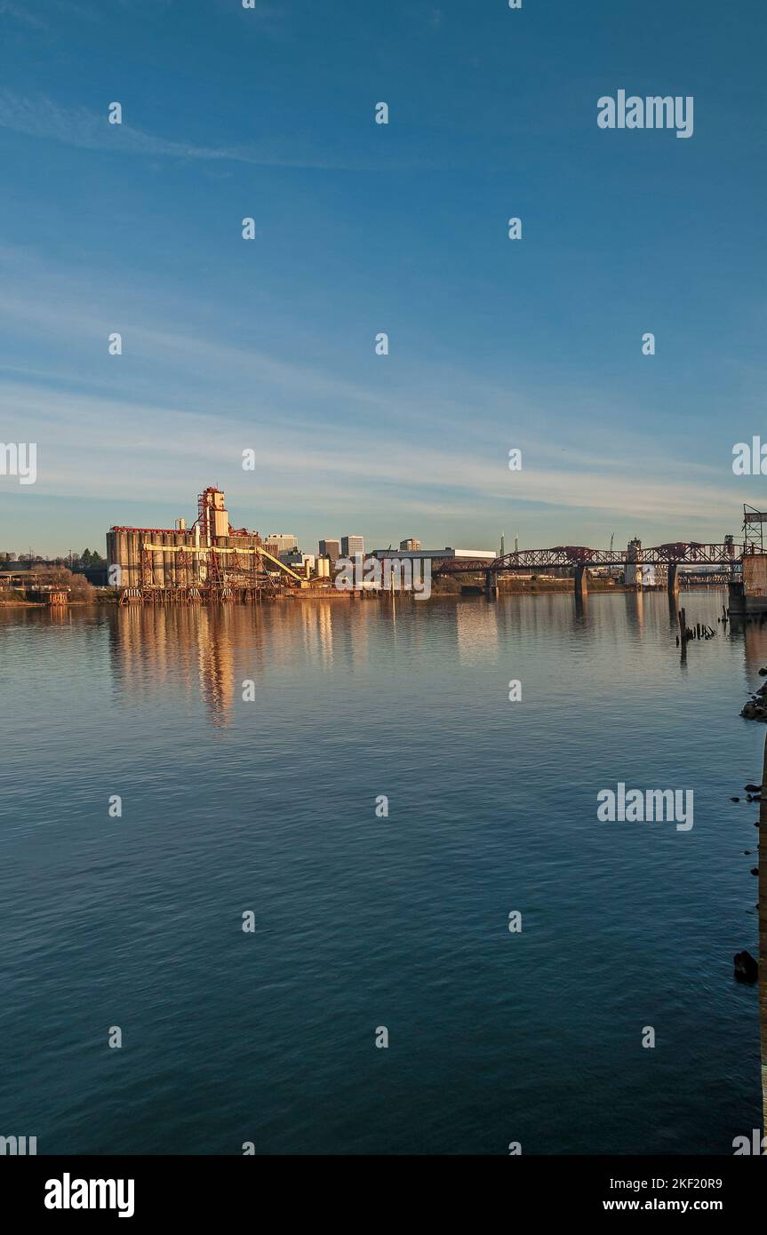 Temco and Cargill terminals on the Willamette River in Portland, Oregon ...