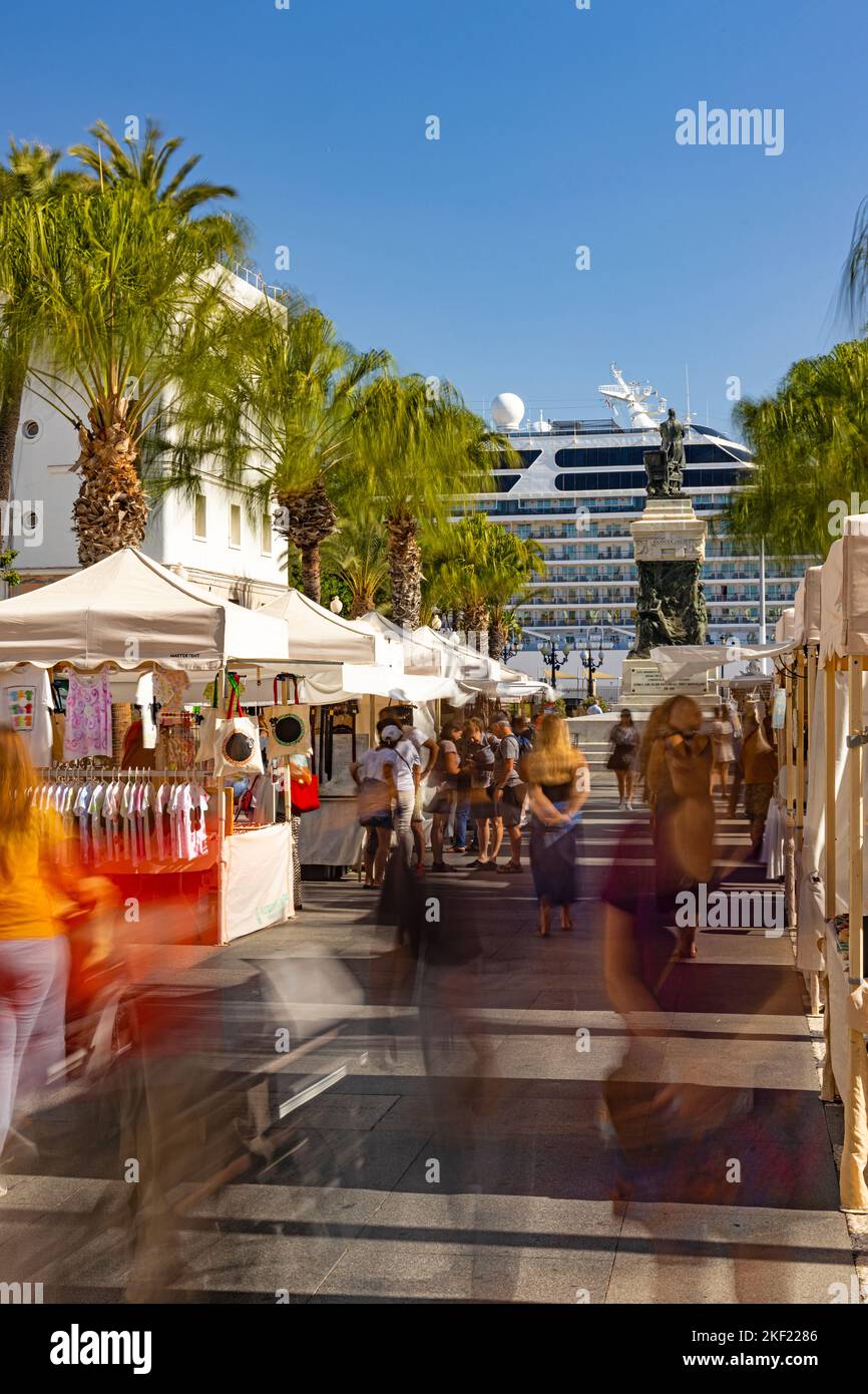 Old town market cadiz hi-res stock photography and images - Alamy