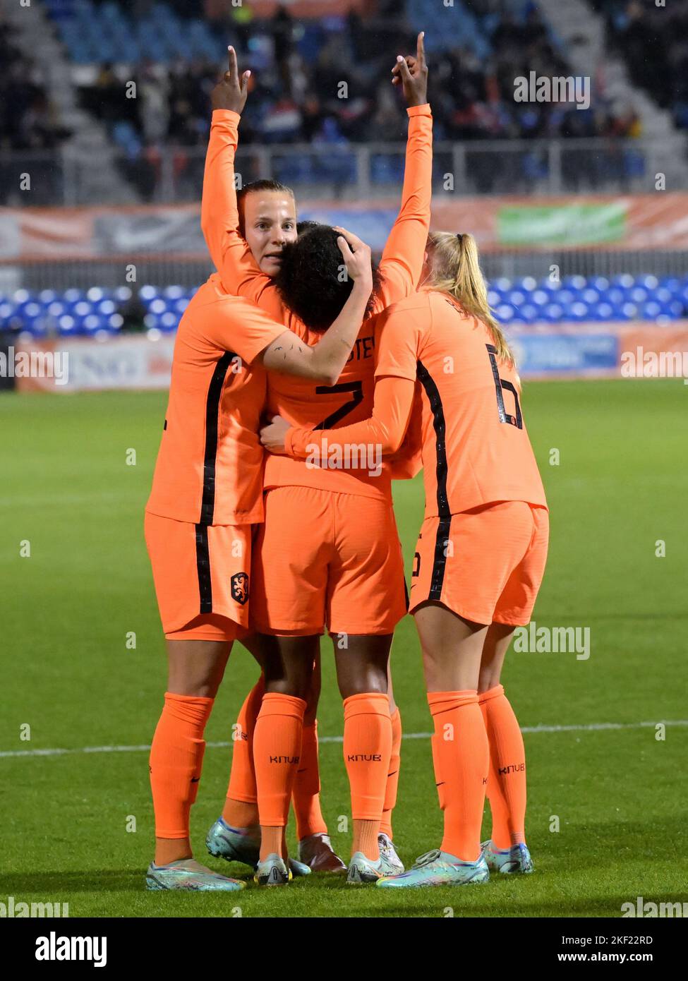 ZWOLLE - Lineth Beerensteyn of Holland celebrates the 2-0 during the ...