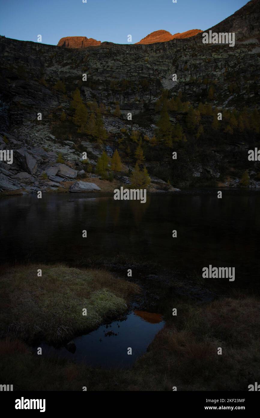 Wilde Berglandschaft rund um Cascina di Lago im Val Marcri, einem ...