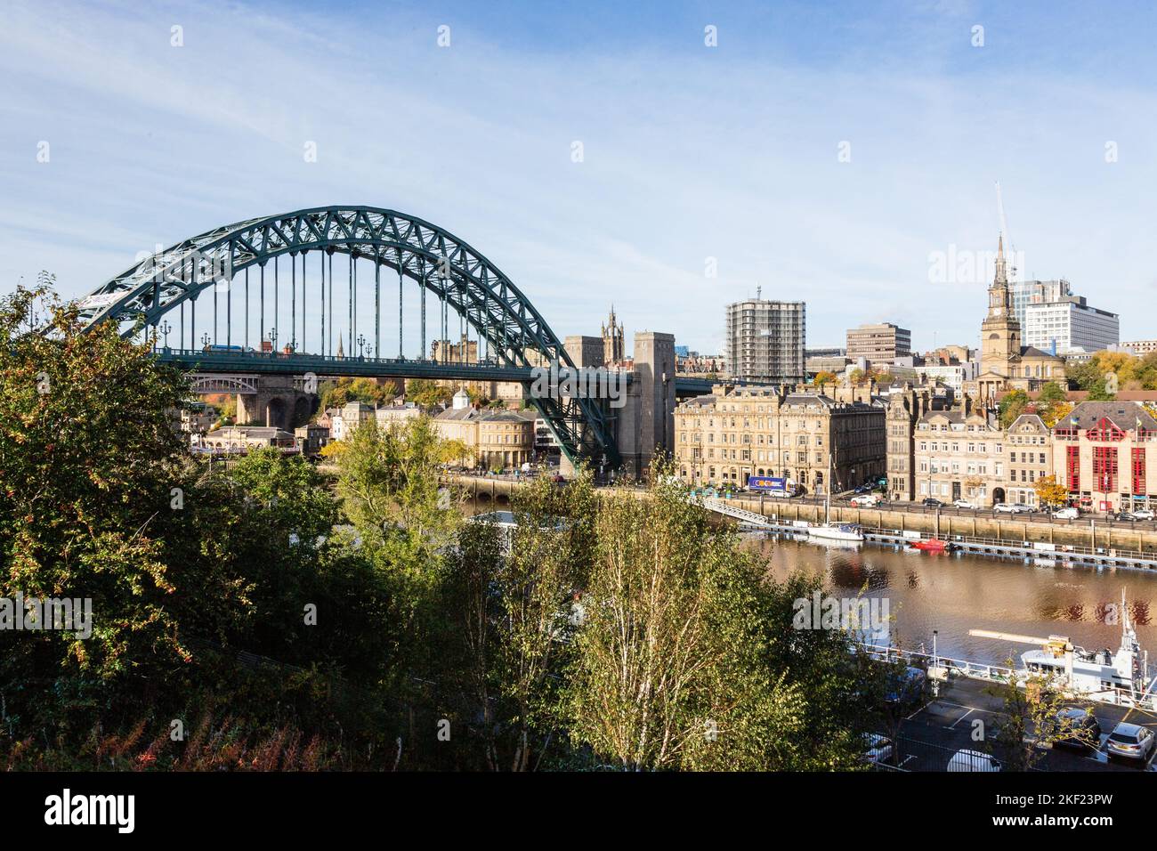 Tyne Bridge across the river Tyne between Gateshead and Newcastle ...
