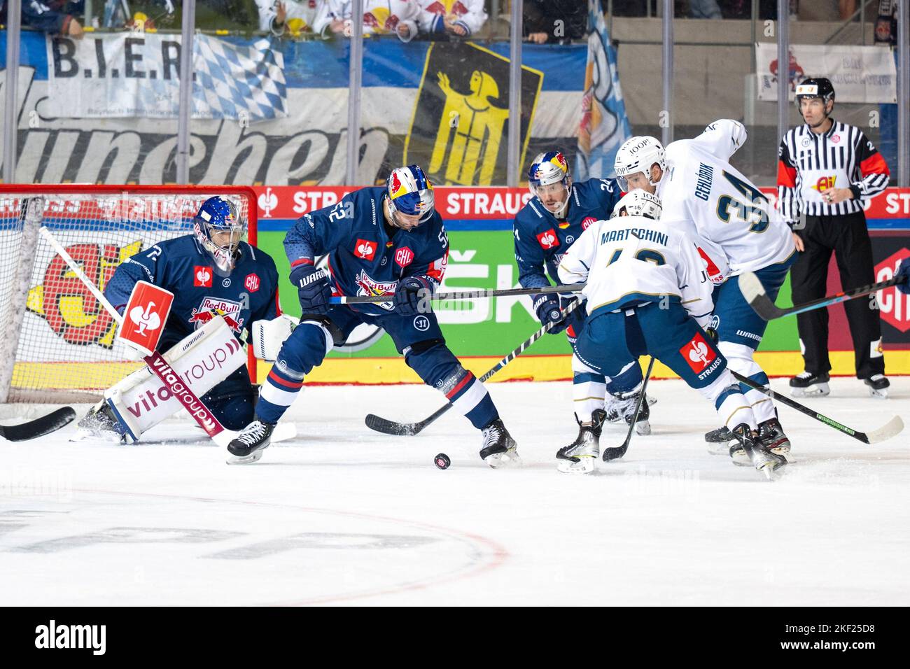 Munich, Germany. 15th Nov, 2022. Ice hockey: Champions League, EHC Red ...