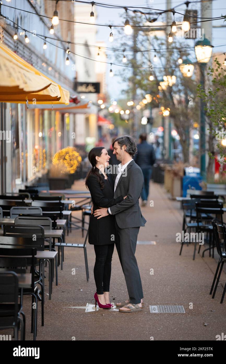 Romantic photos of a couple out for a date in a downtown urban setting ...
