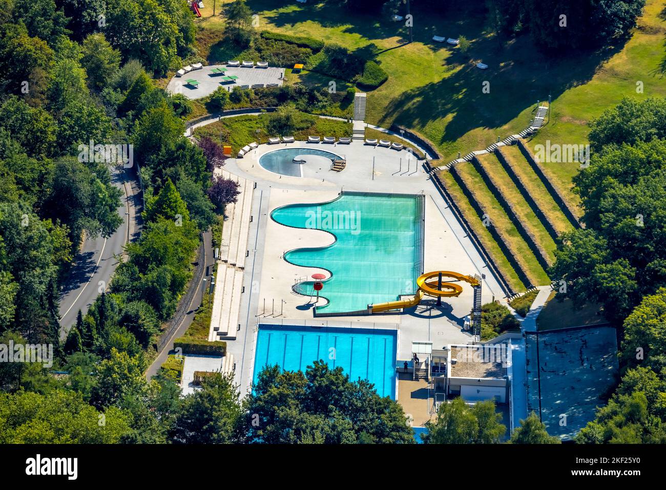 Luftbild, Freibad Annen mit Wasserrutsche, Annen, Witten, Ruhrgebiet ...