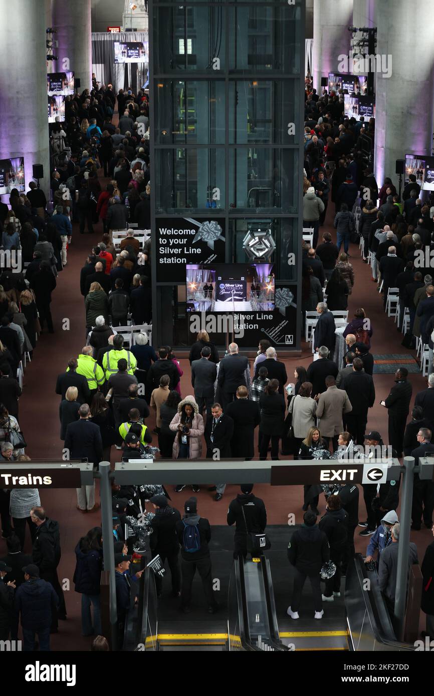 Loudon County, VA, USA. 15th Nov, 2022. Atmosphere at the Ribbon ...