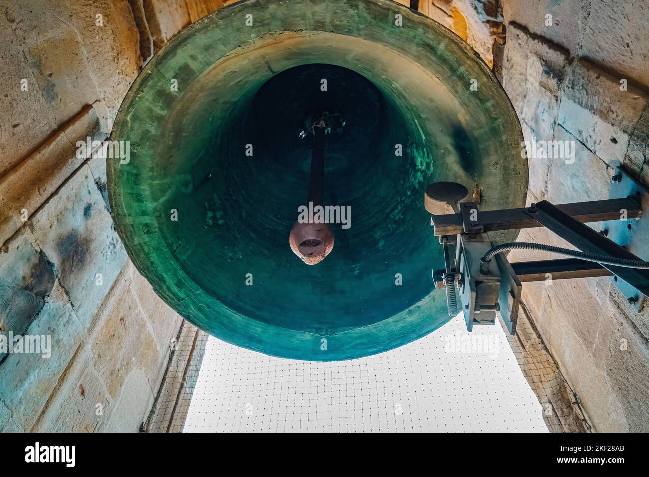 Bell clapper hi-res stock photography and images - Alamy