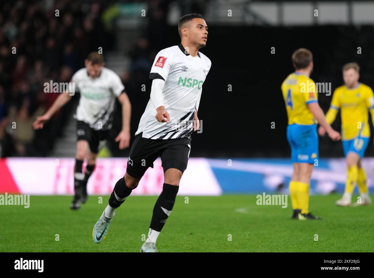 Pride Park, Derby, Derbyshire, UK. 15th Nov, 2022. FA Cup Football ...