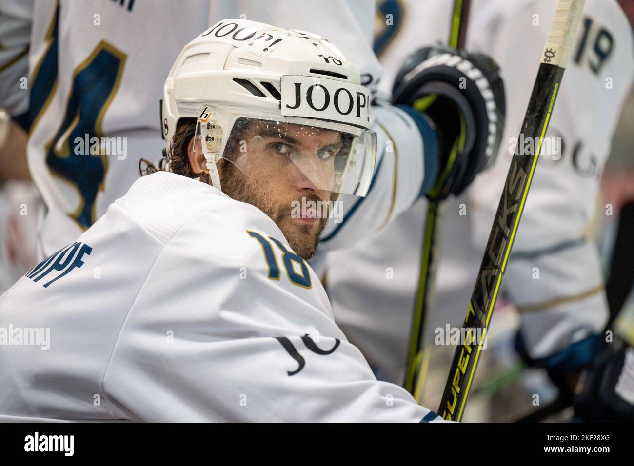 Munich, Germany. 15th Nov, 2022. Ice hockey: Champions League, EHC Red ...