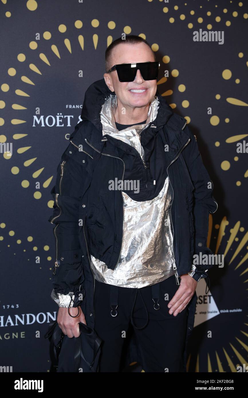 London, UK. 15 November, 2022. Designer Julien Macdonald arriving at ...