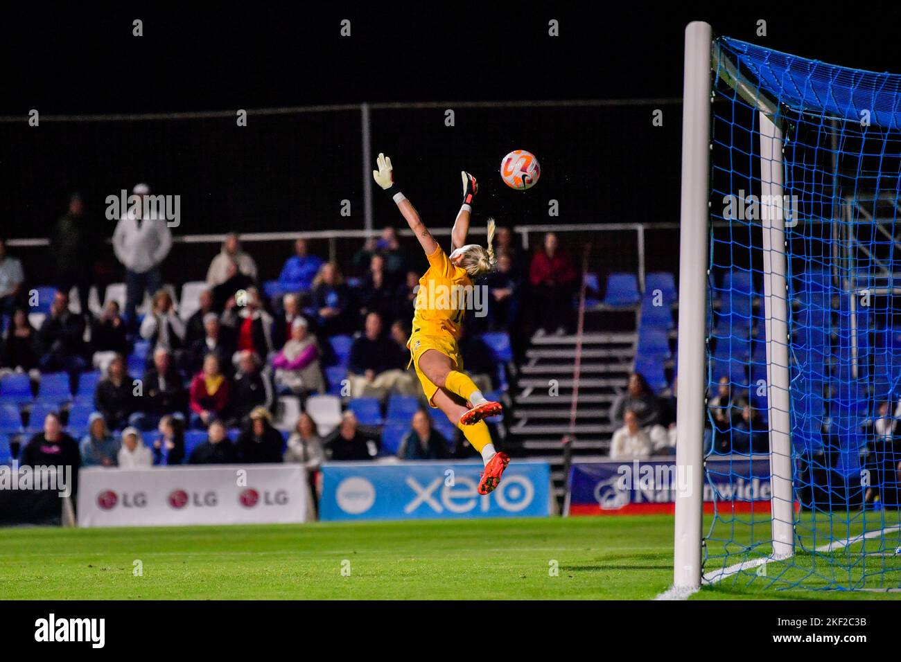 Murcia, Spain 20221115.England's goalkeeper Ellie Roebuck during the ...