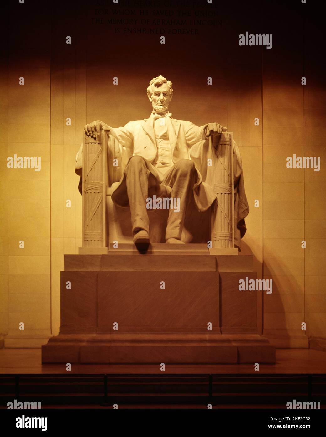 Honest Abe Statue