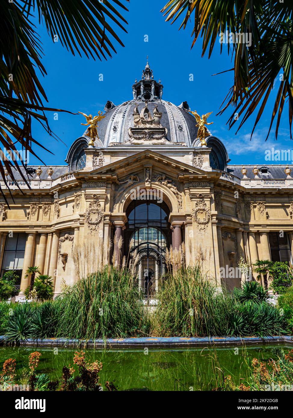 Majestic royal architecture. Summer garden in the courtyard of the ...