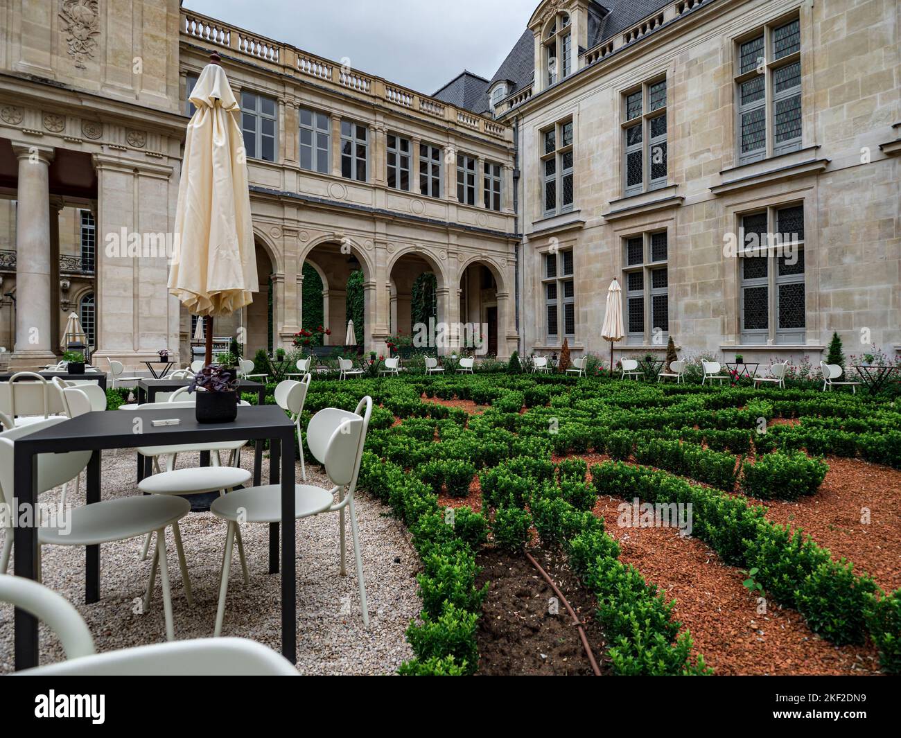Regular garden with trimmed labyrinths in the Petit Palais in Paris ...