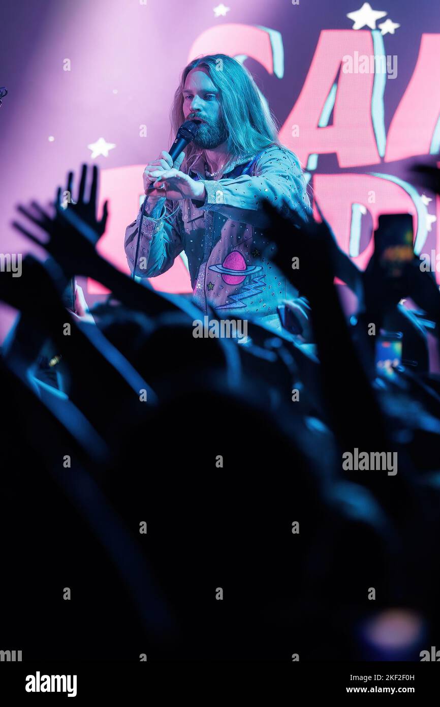 BARCELONA - NOV 8: Sam Ryder (singer) performs on stage at Apolo on ...