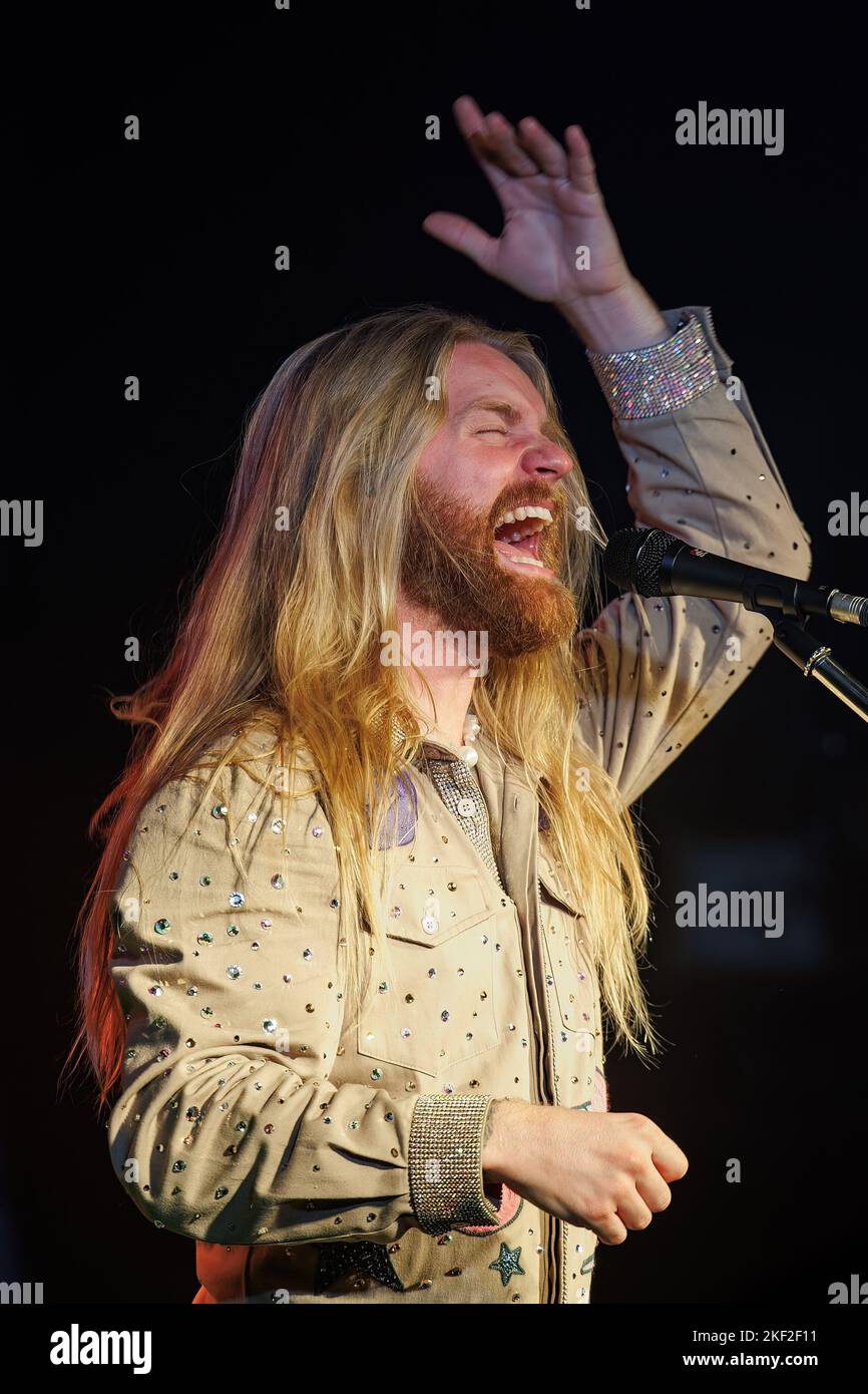 BARCELONA - NOV 8: Sam Ryder (singer) performs on stage at Apolo on ...