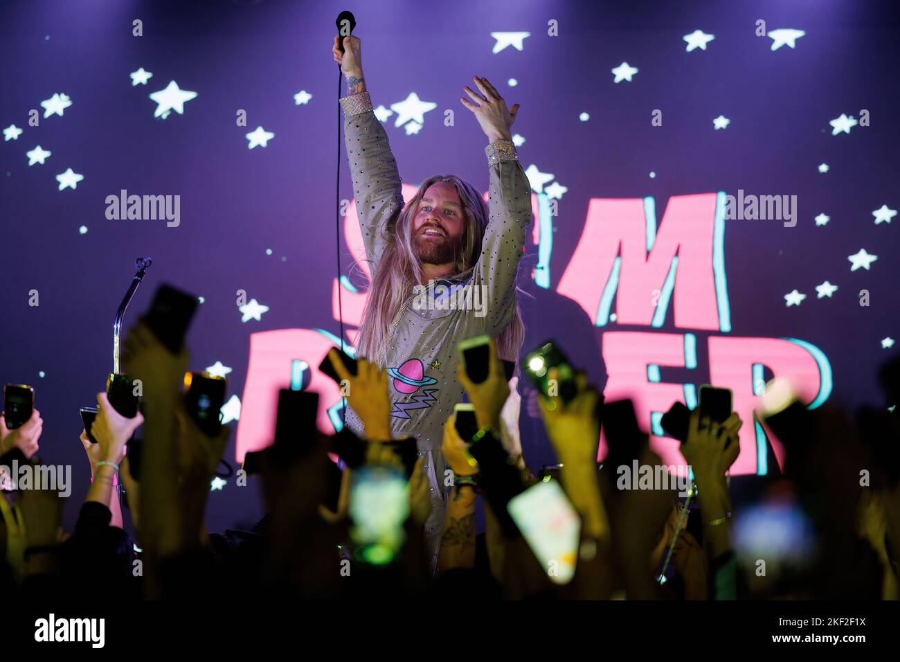 BARCELONA - NOV 8: Sam Ryder (singer) performs on stage at Apolo on ...