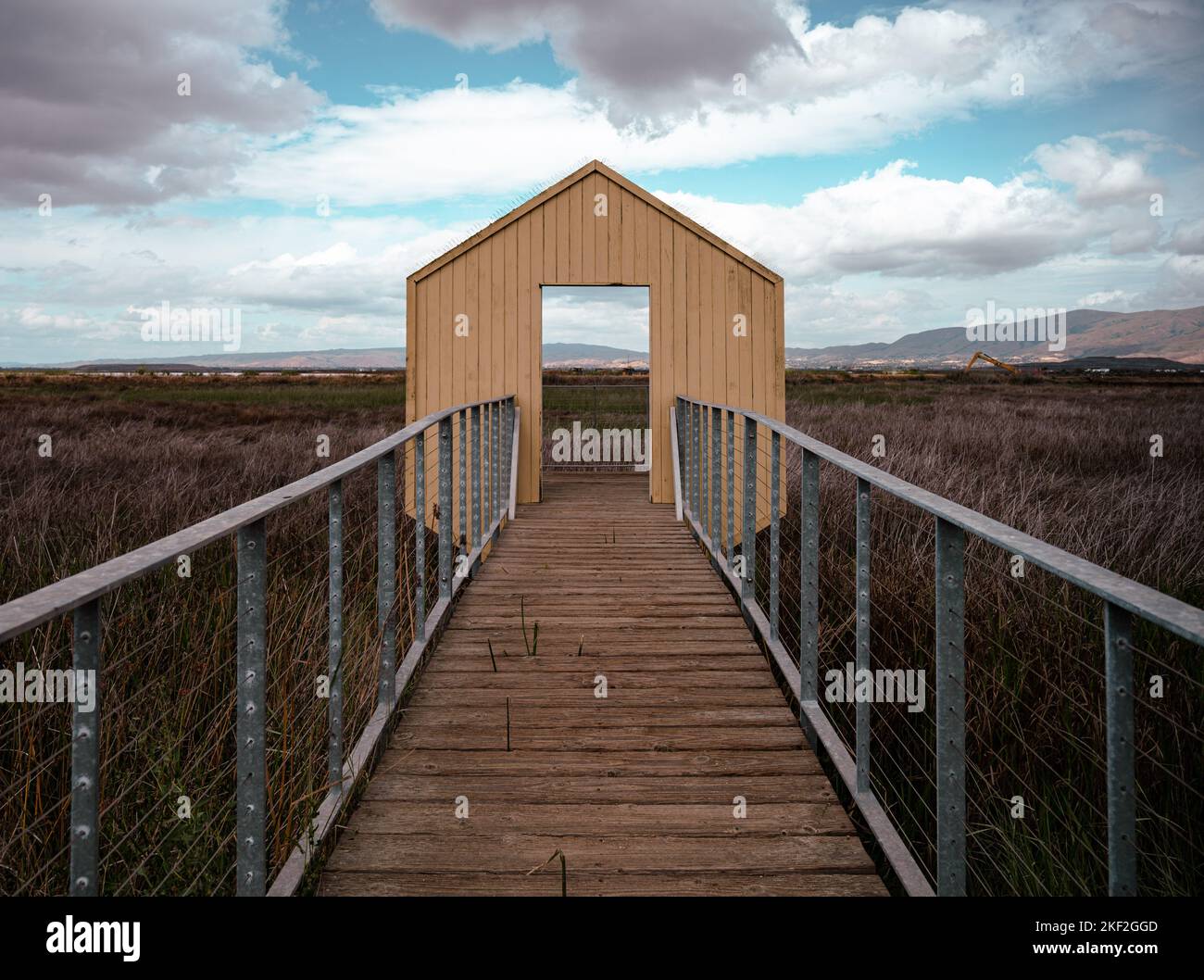 Bridge end house hi-res stock photography and images - Alamy