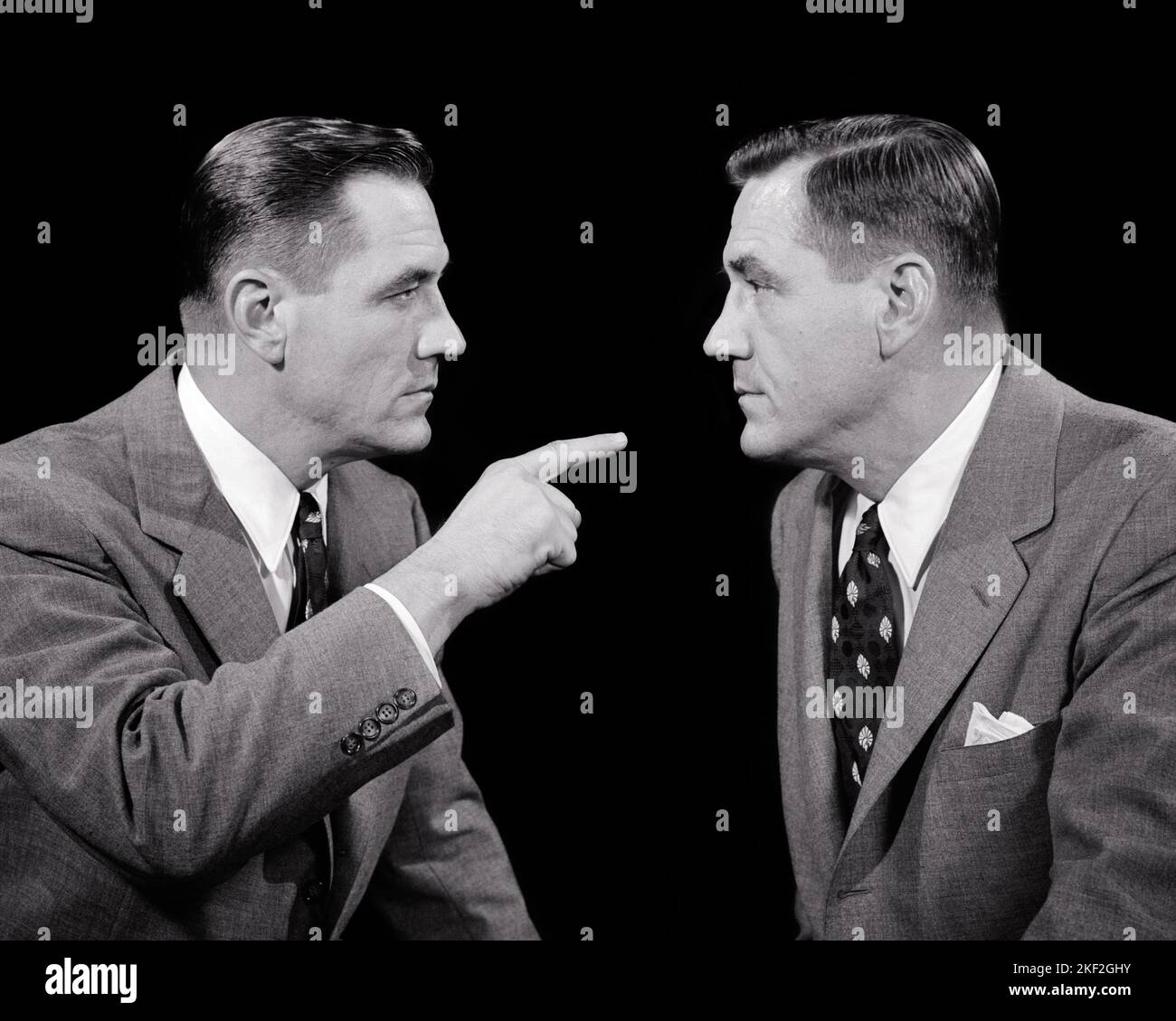Argument gestures pointing self hi-res stock photography and images - Alamy