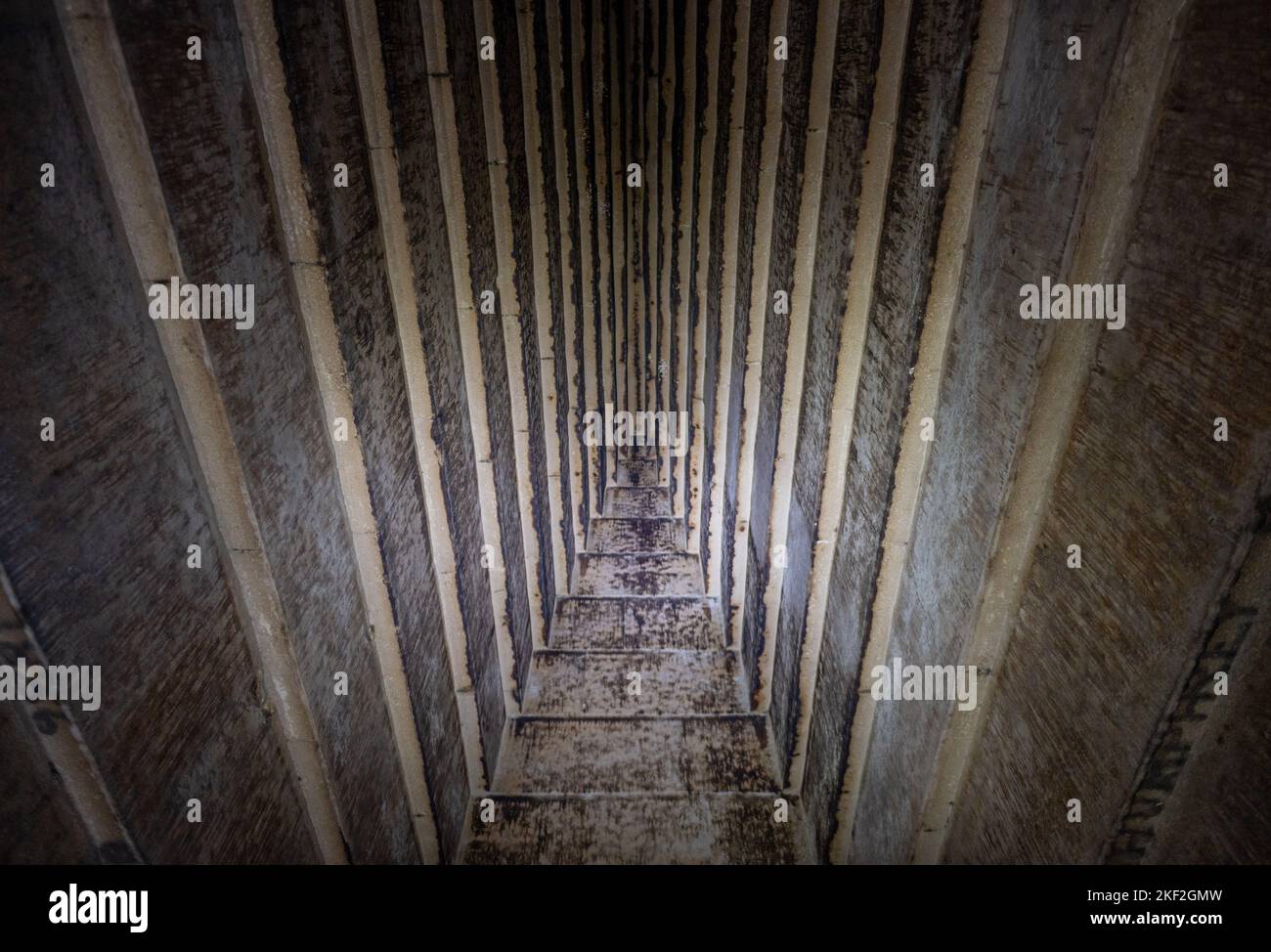 The interior of Egyptian pyramids Stock Photo - Alamy