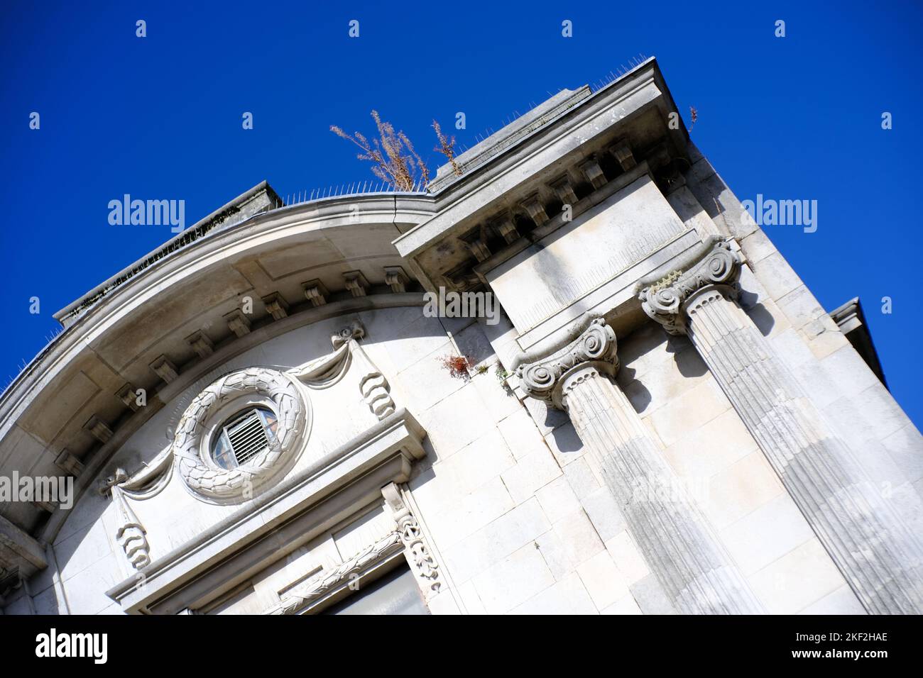 Old courthouse building in Aberdare, South Wales. Beautiful, clear ...