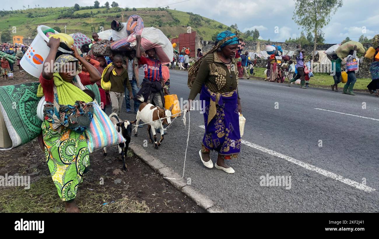 Goma, Dr Congo. 15th Nov, 2022. People fleeing fighting between the ...